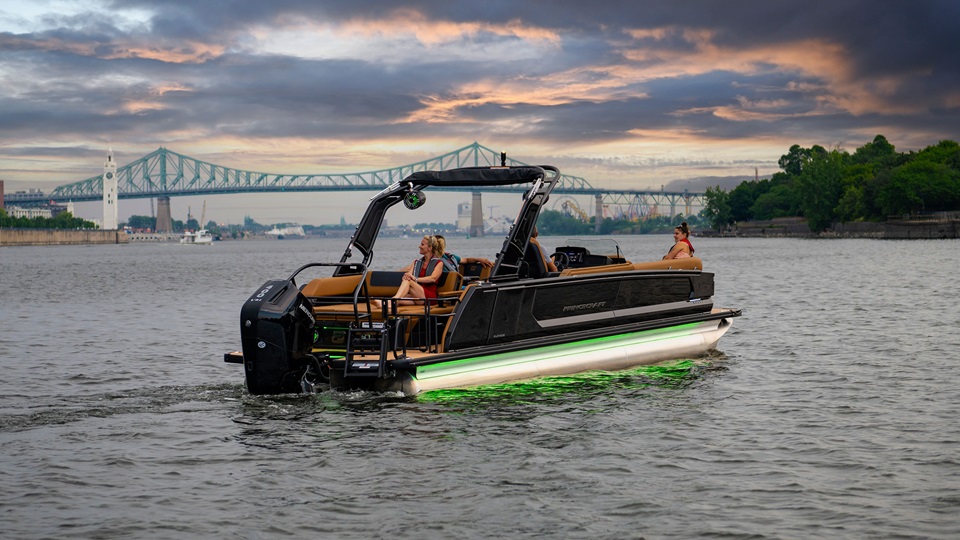 Vogue® 27 RL (2026) - Pontoons - Princecraft®