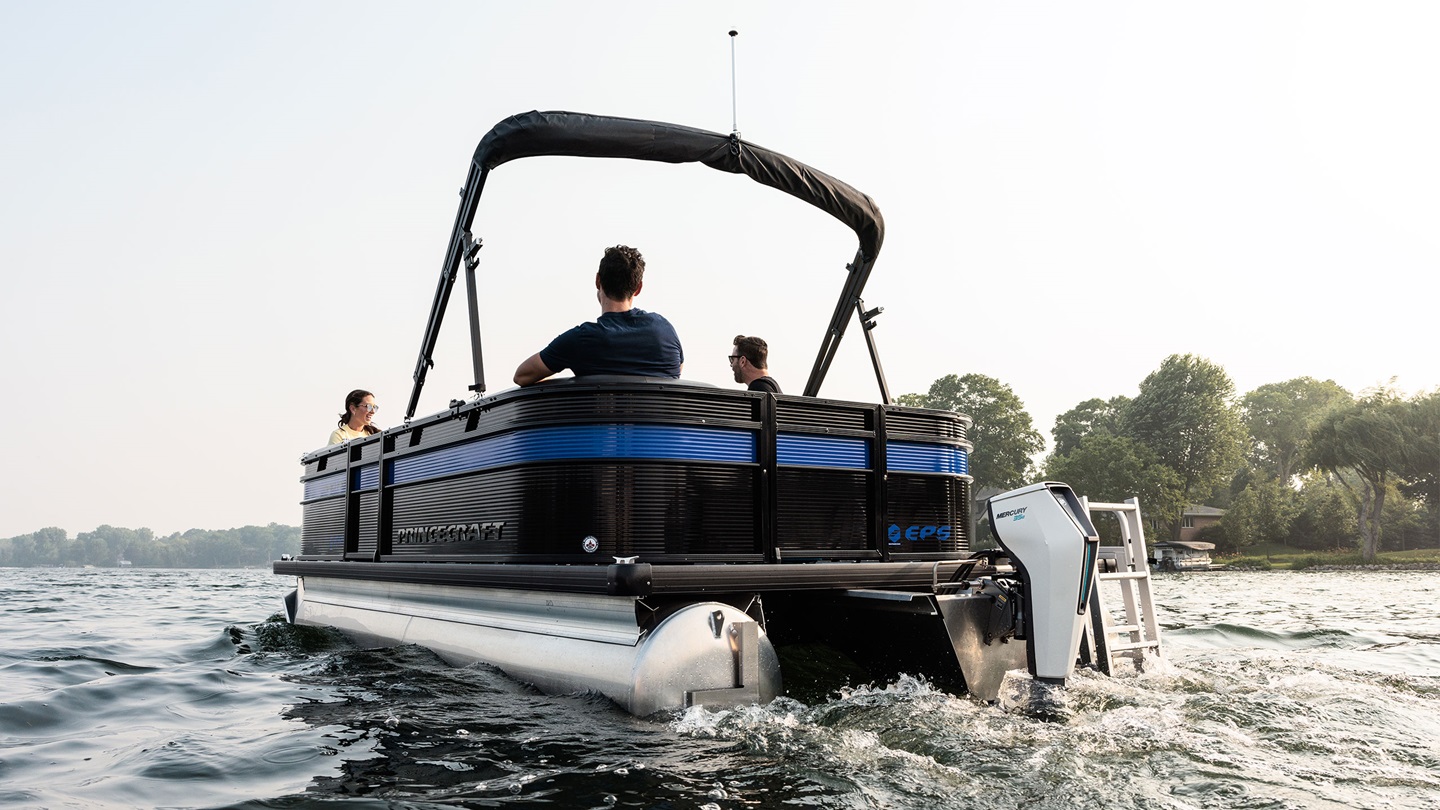 Electric and Solar Pontoon Boats Company – Princecraft