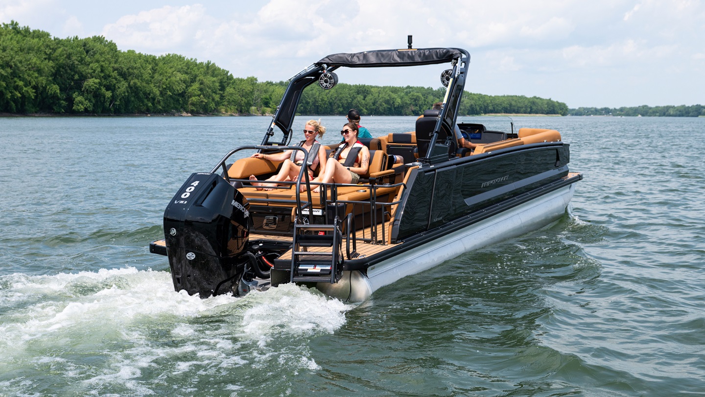 Vogue Series Princecraft Aluminum Pontoon Boats