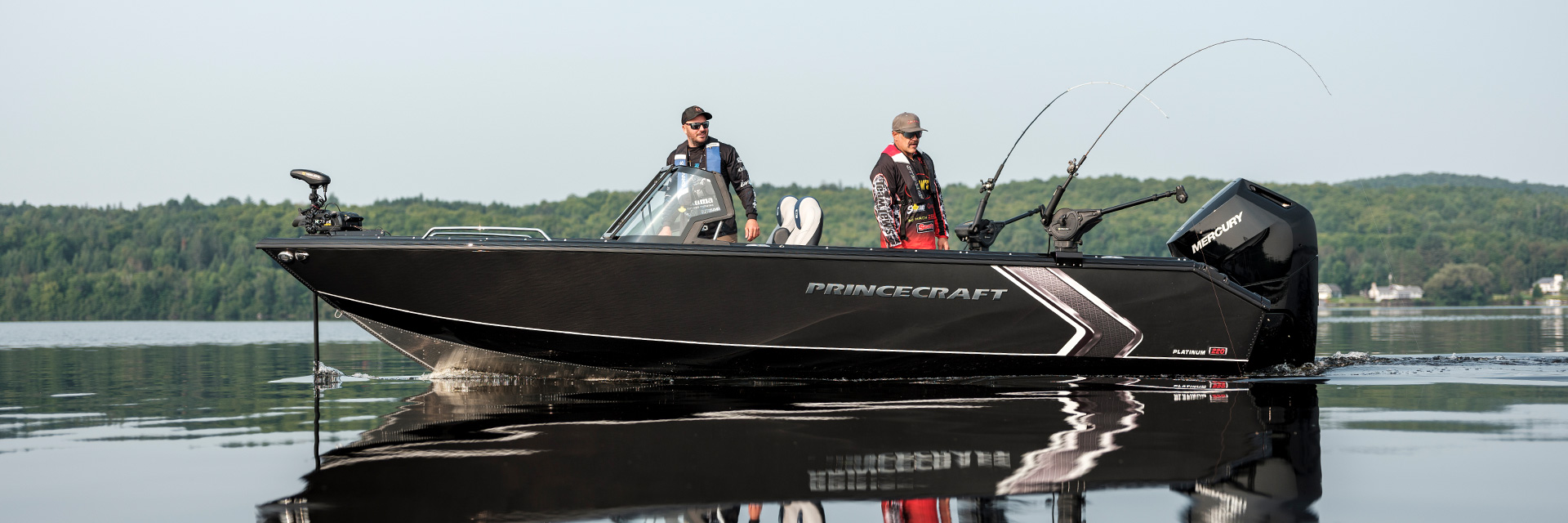 Deck boats - Building Process - Princecraft®